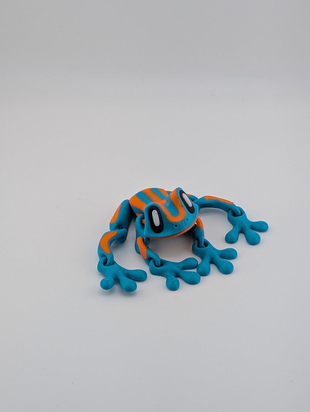 Magnetic Fidget Frog – Supercharged Stick, Flip, Fidget Fun! – RoadRunner3D